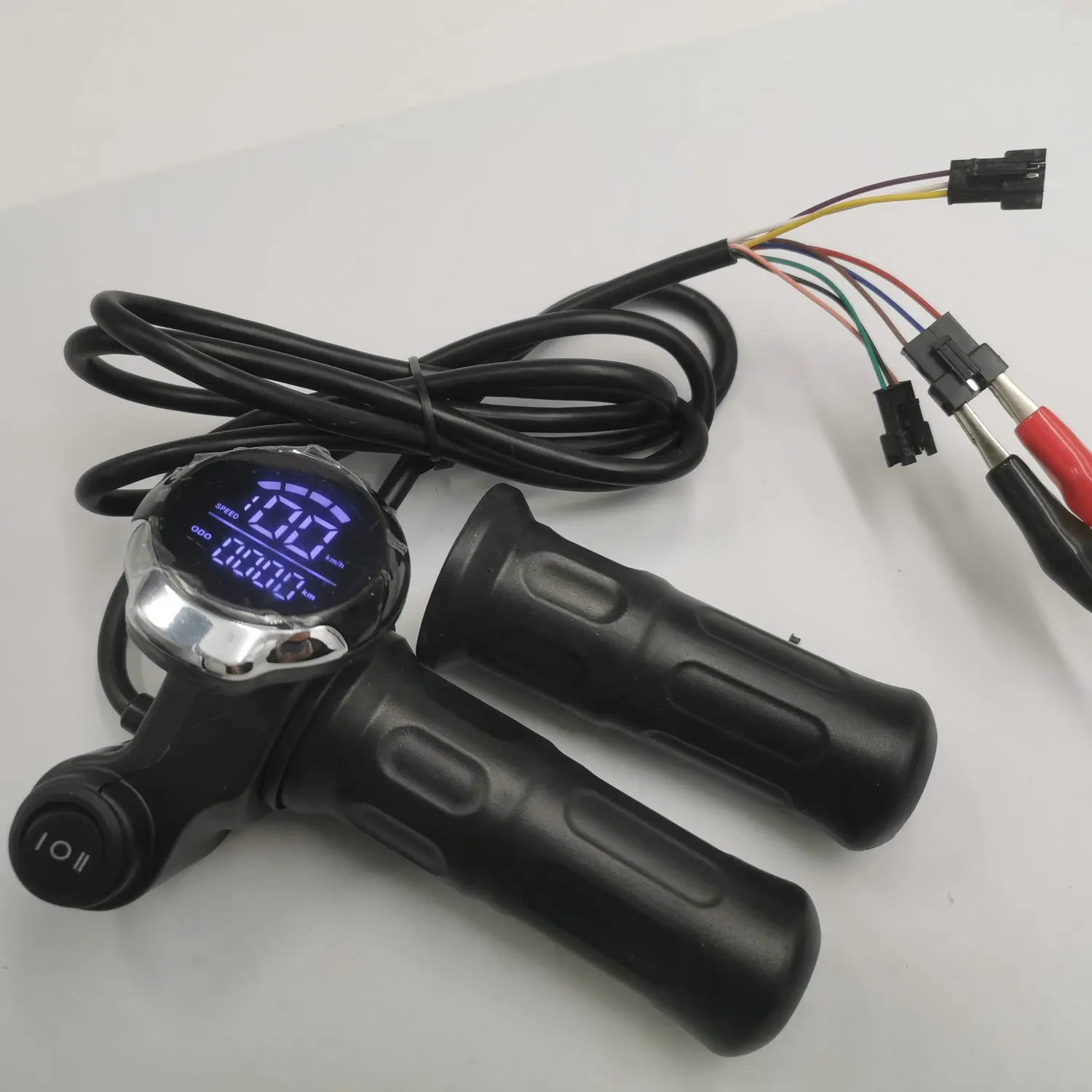 Twist-Throttle-With-Switch-Display-24v36v48v60v-Speed-Voltage-Battery ...