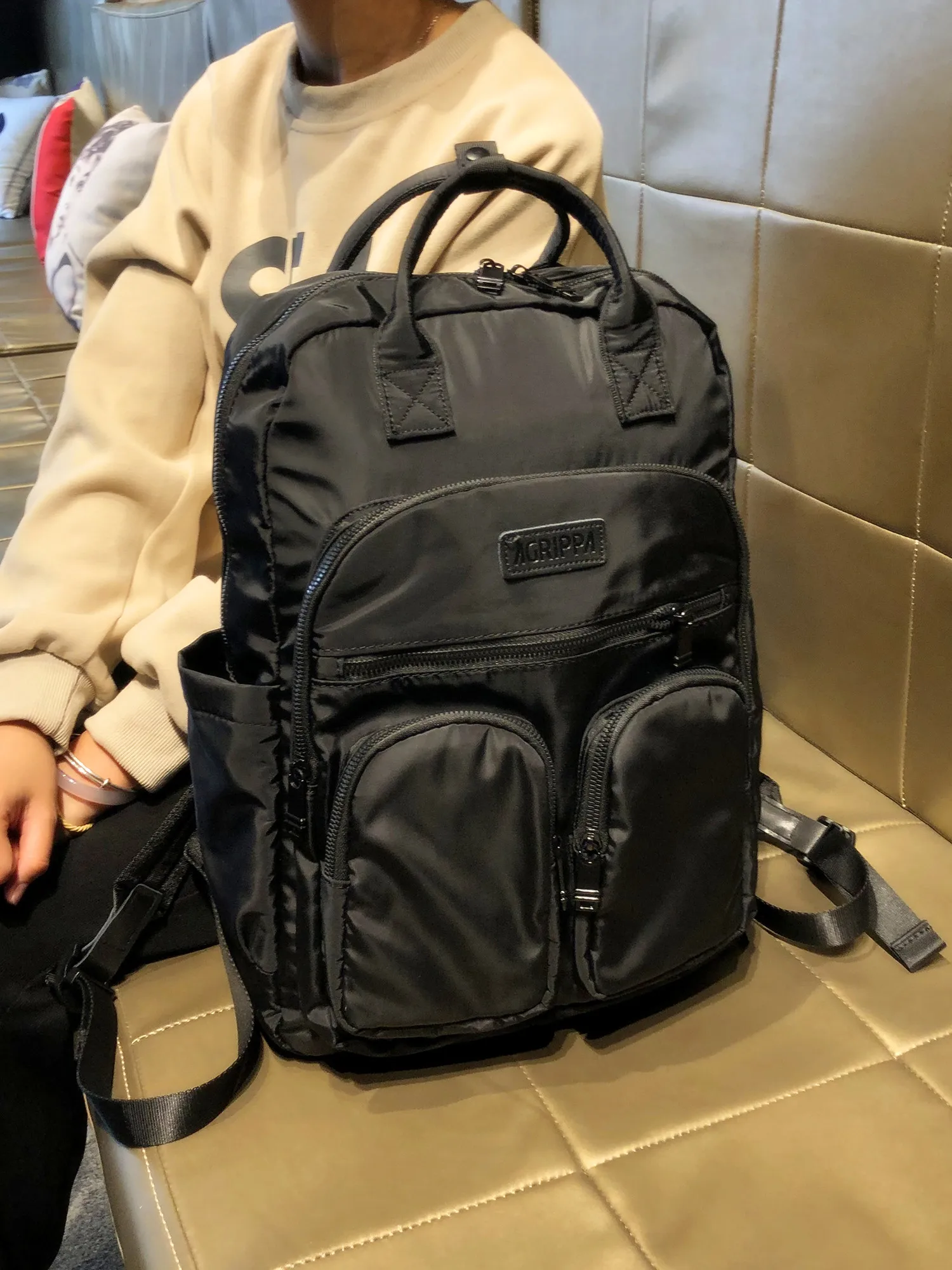Fashionable Lightweight Hong Kong Brand Dual-Shoulder Backpack Large ...