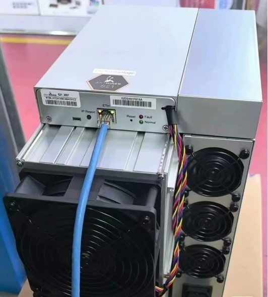 main-antminer-s21-200t-3500w-t21-190t-3600w-minio-asic-asic-asics-btc.png