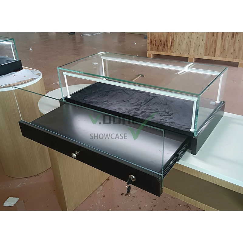 Custom-tempered-glass-luxury-jewelry-display-showcase-store-display ...