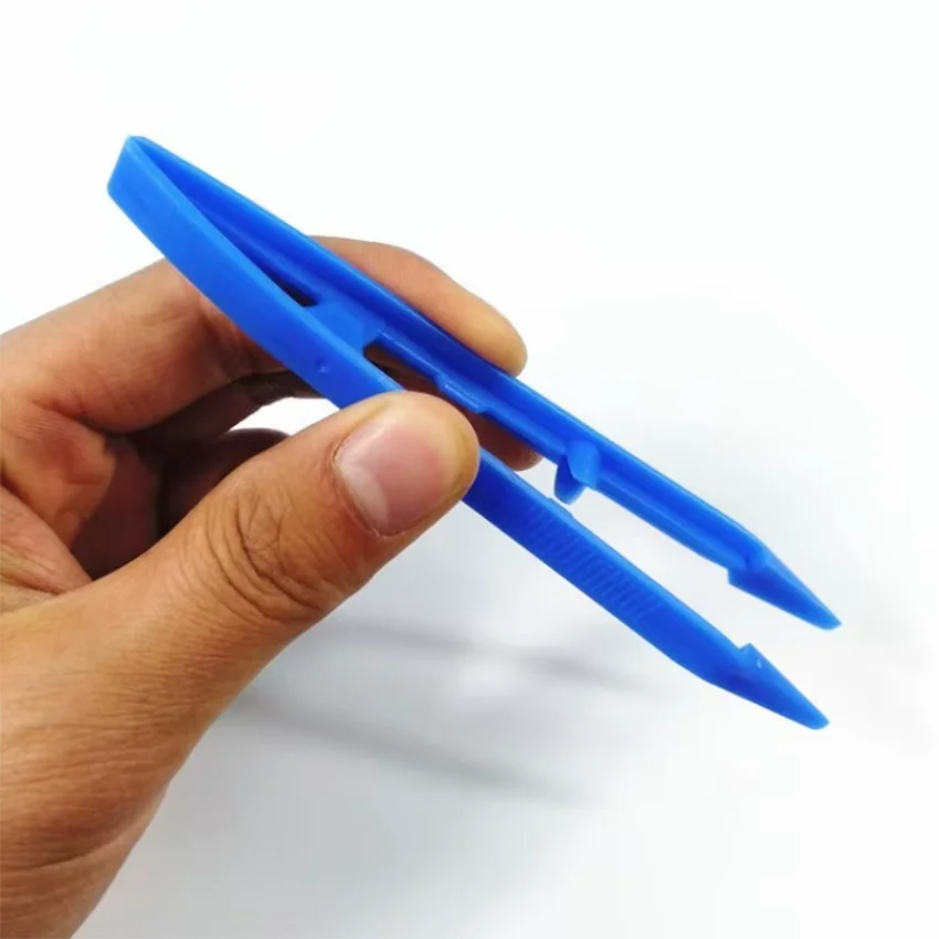 100 pcs wholesale plastic tweezers Reptiles Feeder Terrarium Clamp ...
