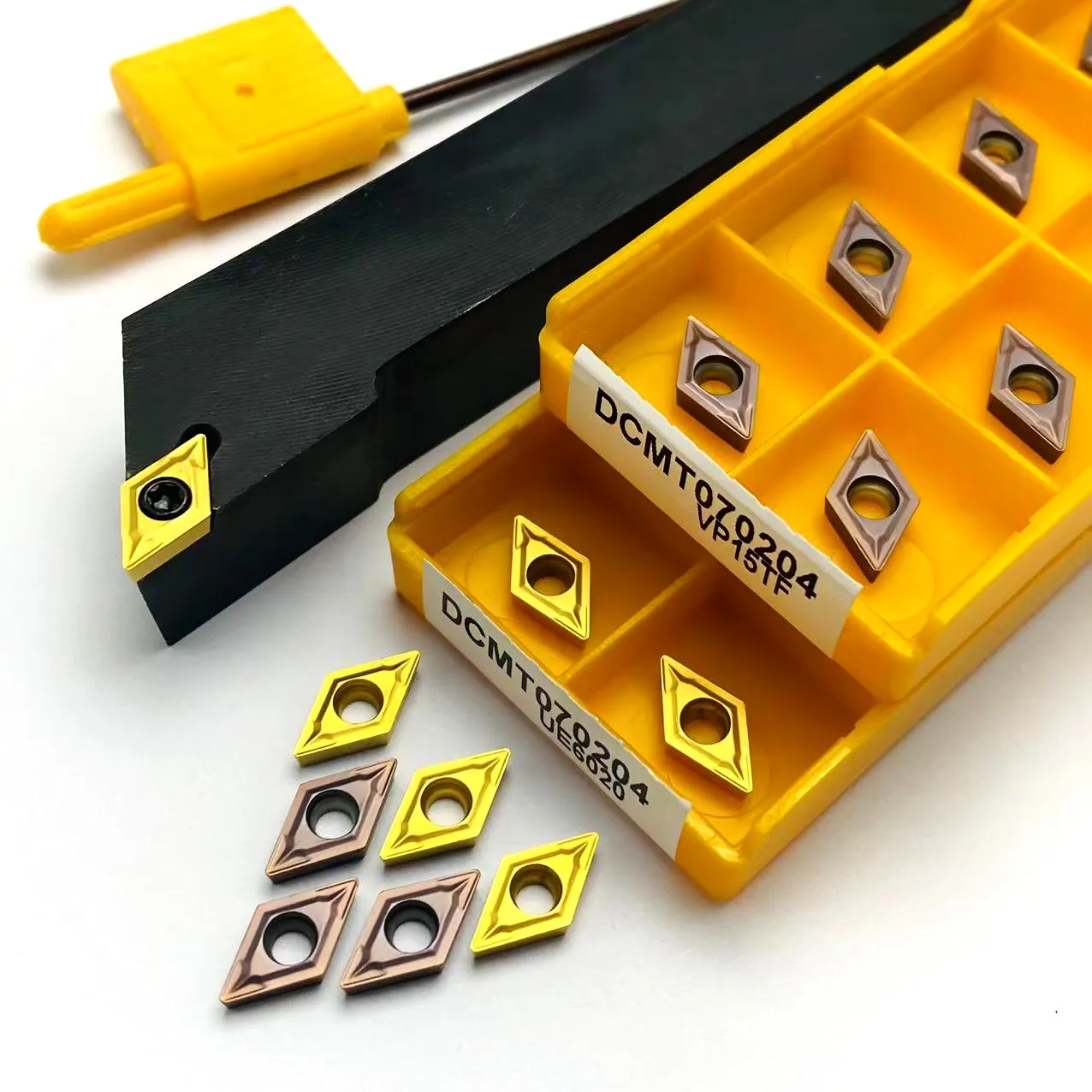 DCMT070204-VP15TF-UE6020-carbide-insert-SDJCR1010H07-SDJCR1212H07 ...