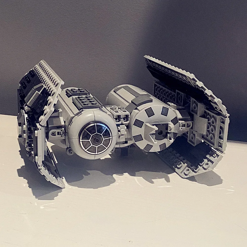 Miniso-Disney-Space-TIE-Battle-Galaxy-Starfighters-Ship-Fighters ...