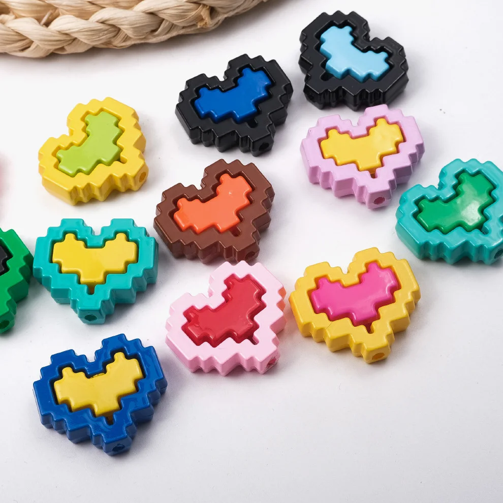 10p-Cartoon-baked-paint-love-perforated-inner-core-beads-glossy-paint ...