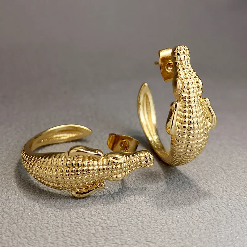 Personalized fashion Gold Color crocodile earrings Women Men's Ear Stud ...