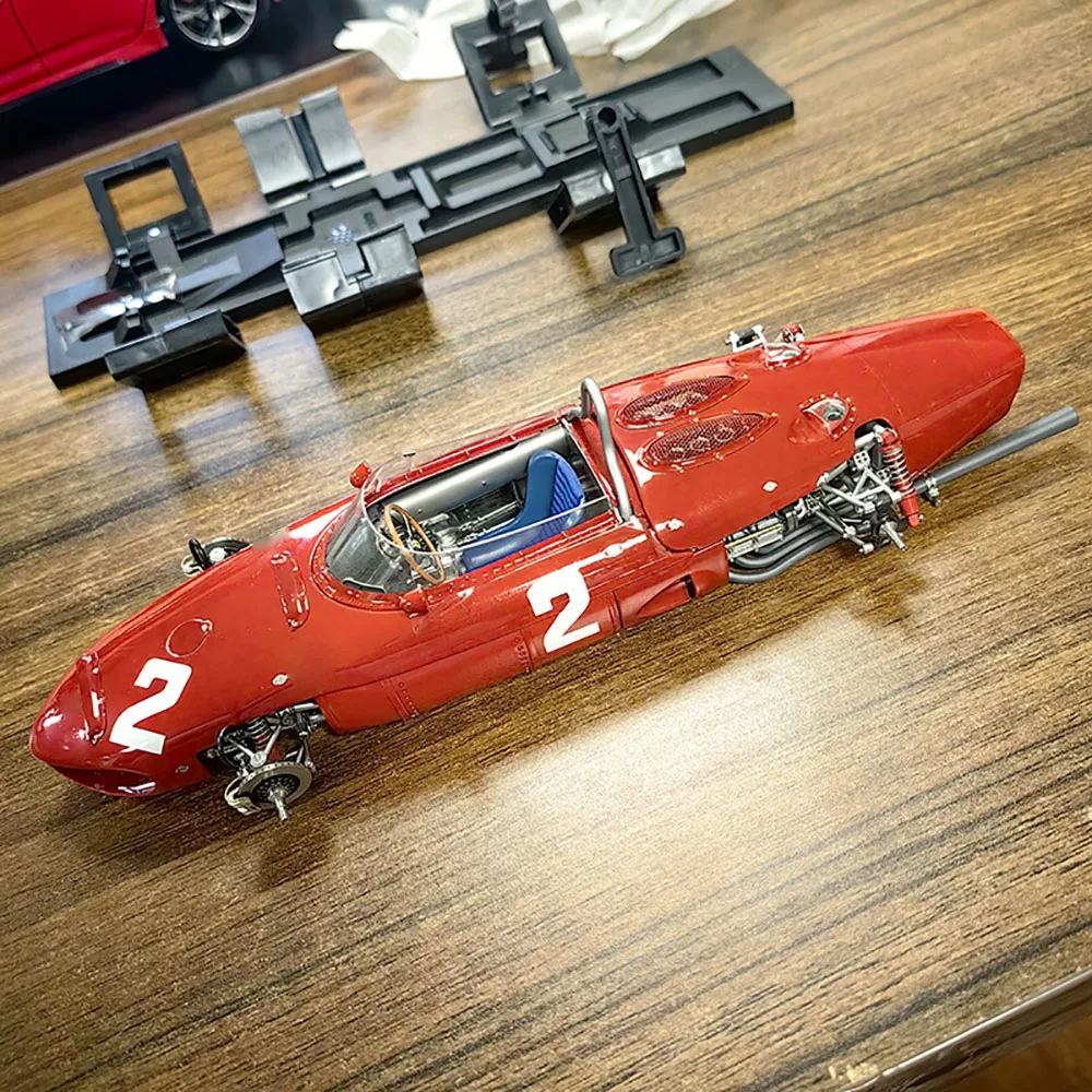 Diecast-EXOTO-1-18-Scale-1961-TIPO-156-F1-Alloy-Simulation-Car-Model-2 ...