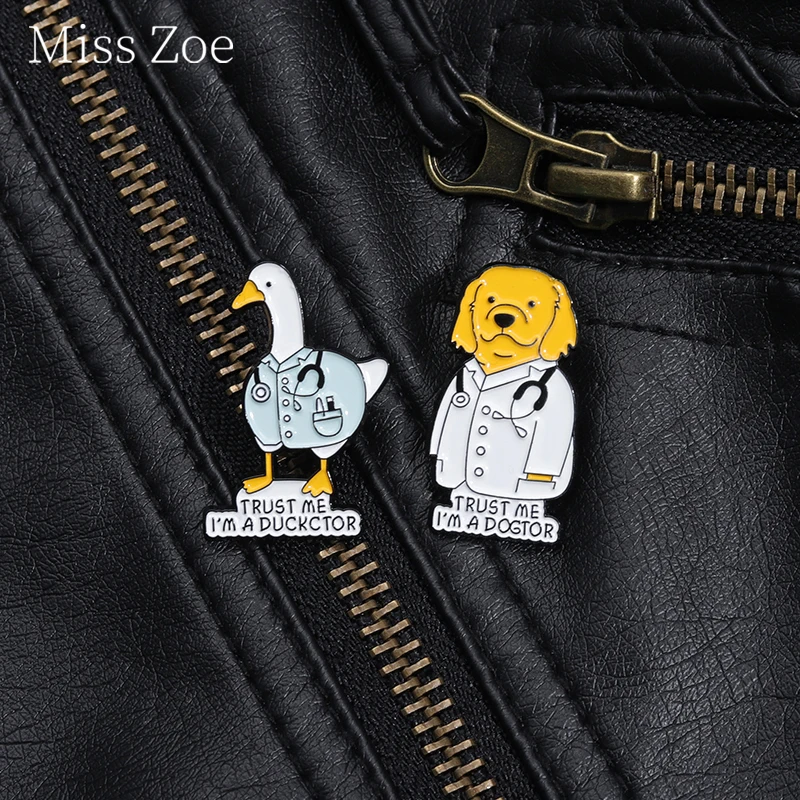 Trust-Me-I-M-A-Dogtor-Pin-esmaltado-estetoscopio-de-animales-de-dibujos ...
