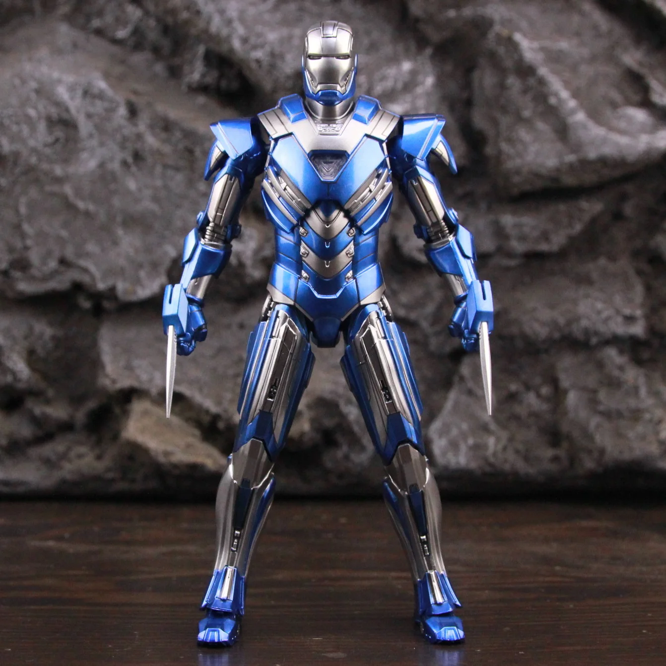 Marvel-Studios-Infinity-Saga-Action-Figure-Iron-Man-Doll-A-o-Azul-MK30 ...