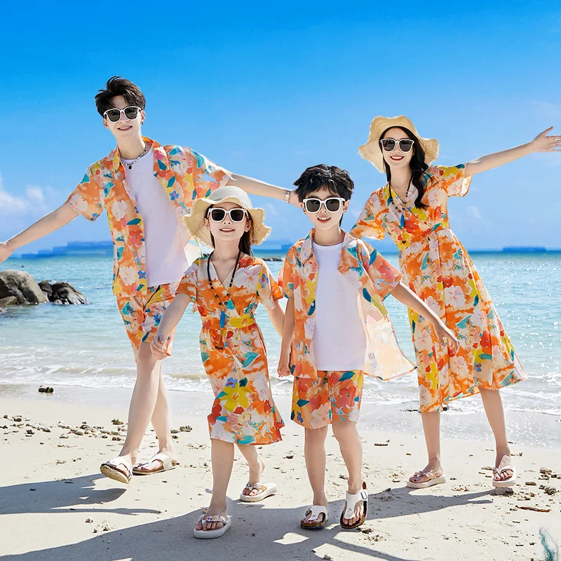 Holiday-Parents-Children-Beach-Clothes-Vacation-Family-Brother-Sister ...
