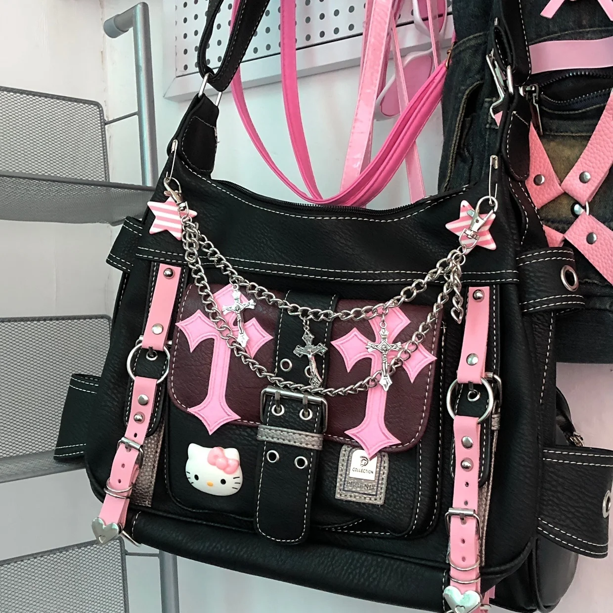 Hello-Kitty-Sanrio-Gothic-Punk-Vintage-Pink-Cross-Chains-Crossbody-Bags ...