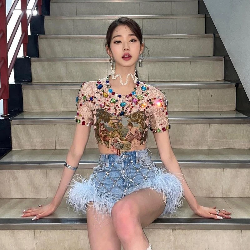 Rhinestone K-pop Stage Outfit Women Shiny Shorts Festival Look Fashion ...