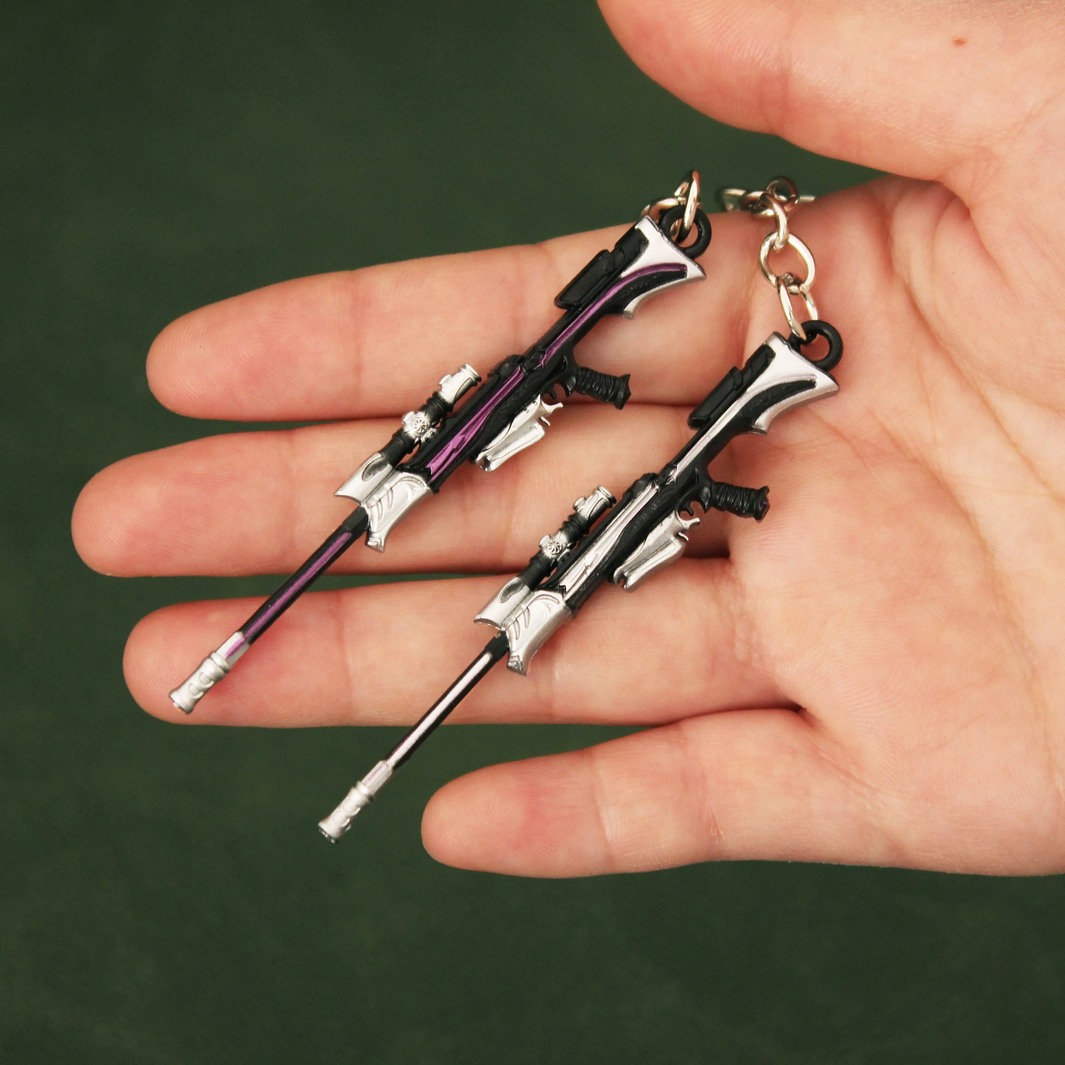 Valorant-Knife-Weapon-Keychain-Room-Decor-Sword-Karambit-Arant-Gun ...