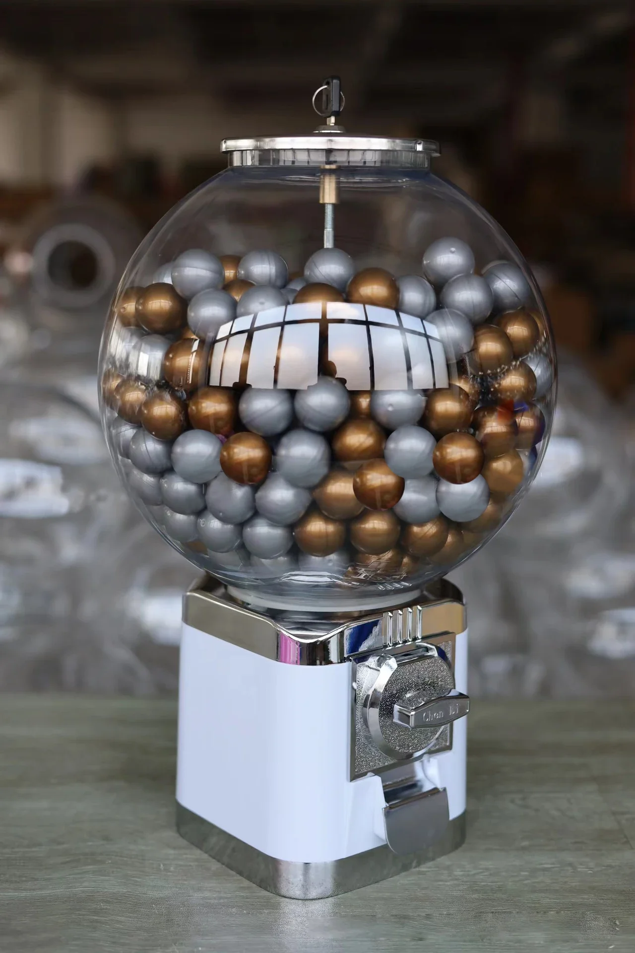 Large-Gashapon-Machine-Commercial-Lottery-Desktop-Children-s-Toys-Prize ...