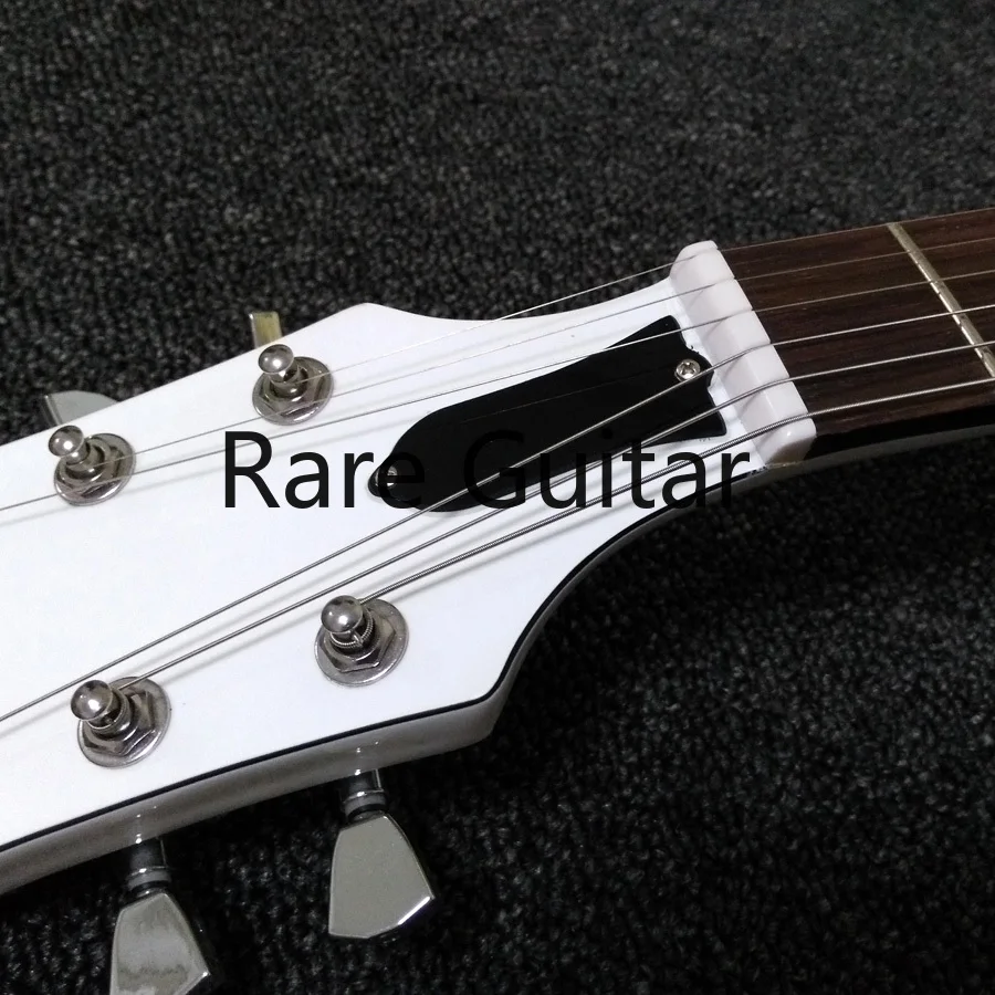 Buckethead Hand Size