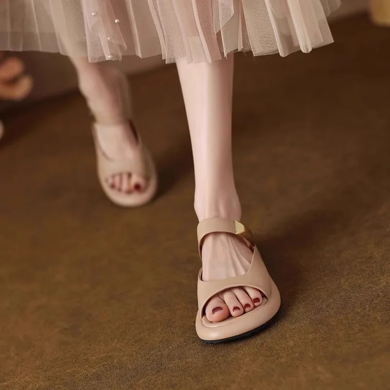 Shoes-Slippers-Flat-Low-Slipers-Women-Luxury-Slides-Rubber-Flip-Flops ...