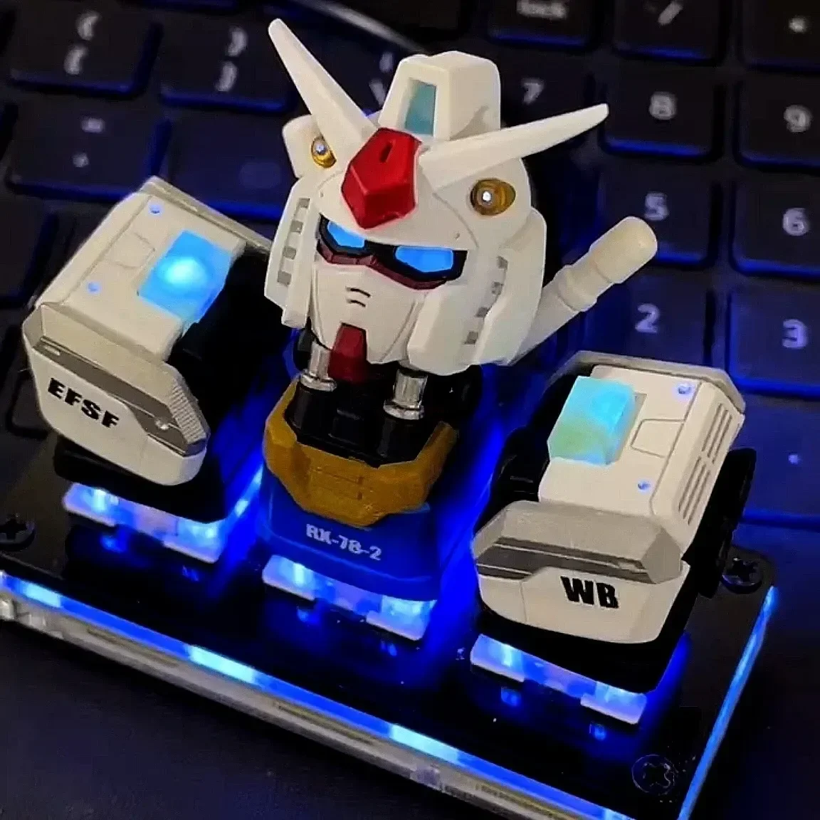 Gundam-Keycap-Mechanical-Keyboard-Attacks-Gaoda-Triple-Keycap-3D ...