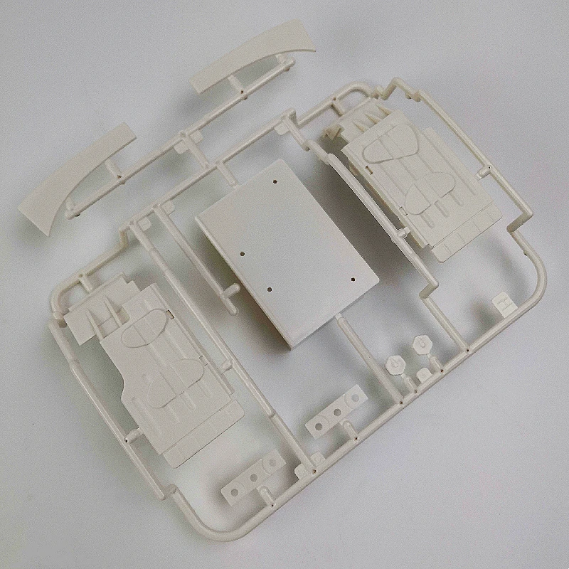 Hercules-Hobby-1-14-Scale-Plastic-Tractor-Truck-Model-Kit-3-Axle-3363 ...