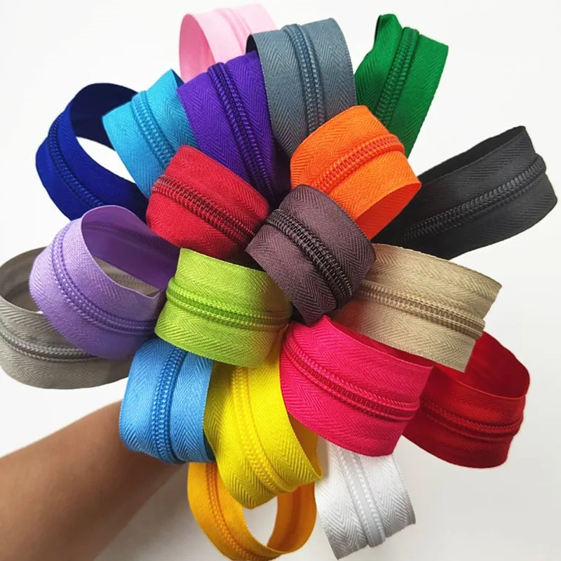 5-Nylon-Zippers-Rolls-in-1-2-3-5-8-10-Meters-Length-with-Various-Zipper.jpg