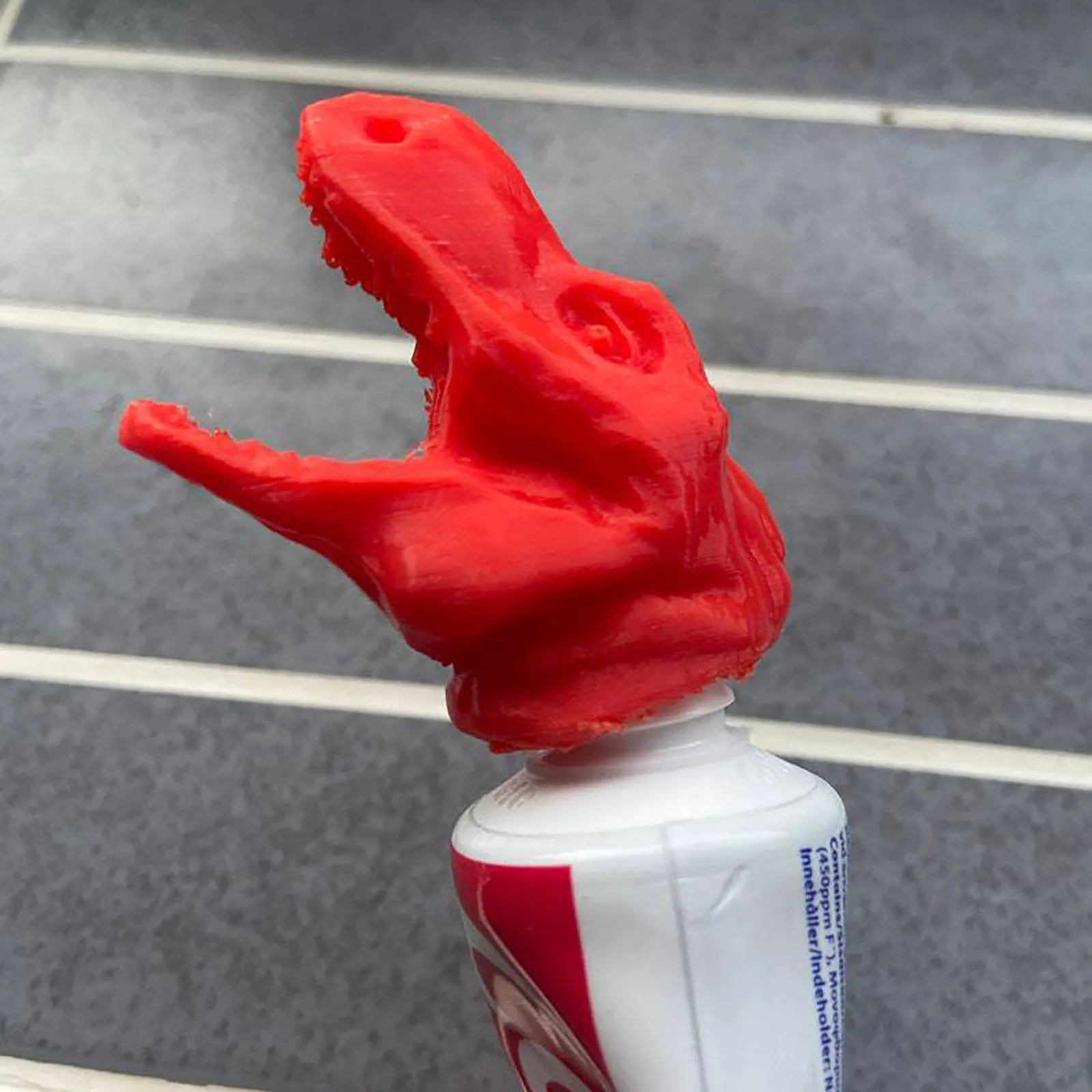 Fun Toothpaste Lid Dinosaur Head Toothpaste Topper Cap Funny Tricky ...