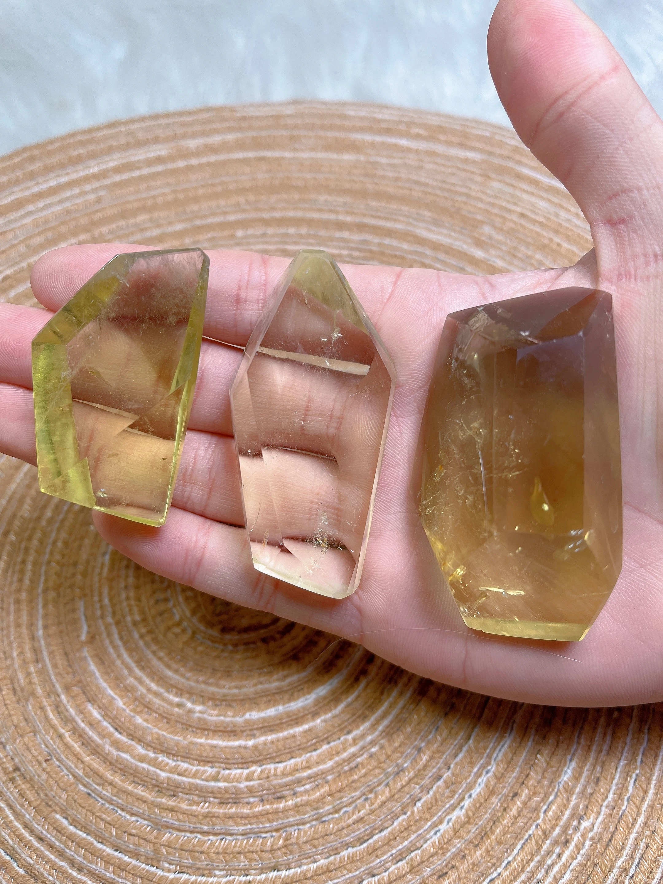 High Quality Polished Hand Carved Natural Crystal Gemstone Rainbow ...