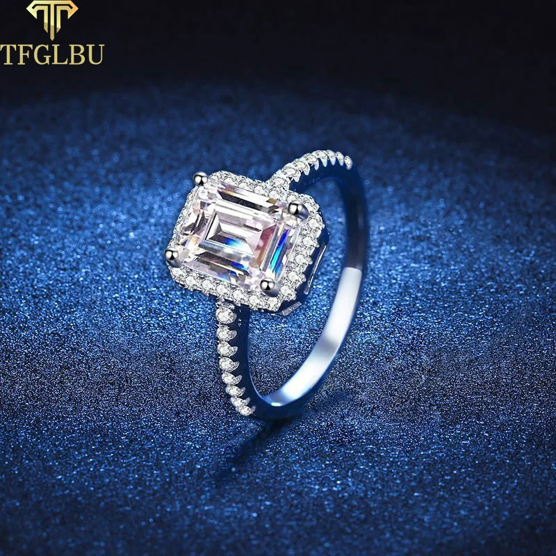 TFGLBU-1-2CT-Luxurious-Moissanite-Ring-for-Women-4-Claws-Emerald ...