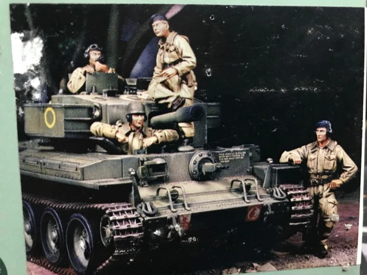 1-35-Scale-Die-cast-Resin-Model-Assembly-Kit-4-People-Unpainted-Free ...