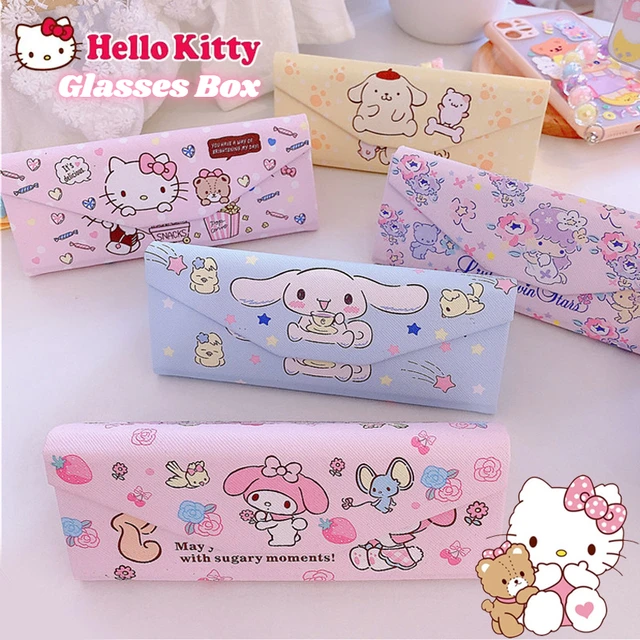 Hello Kitty Eyeglass Stand