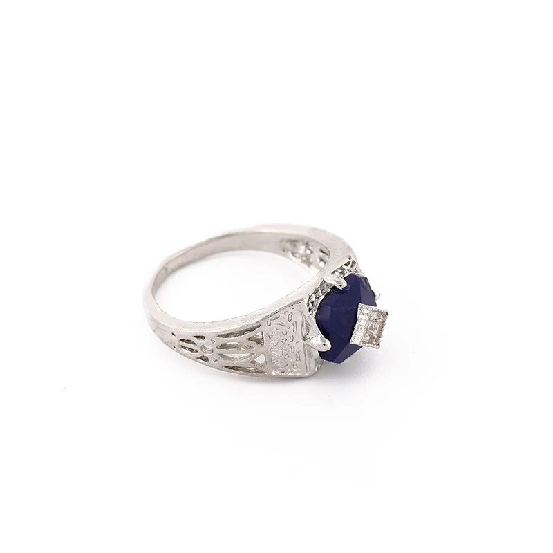 Caroline wedding ring vampire diaries | Beachweddingtips.com