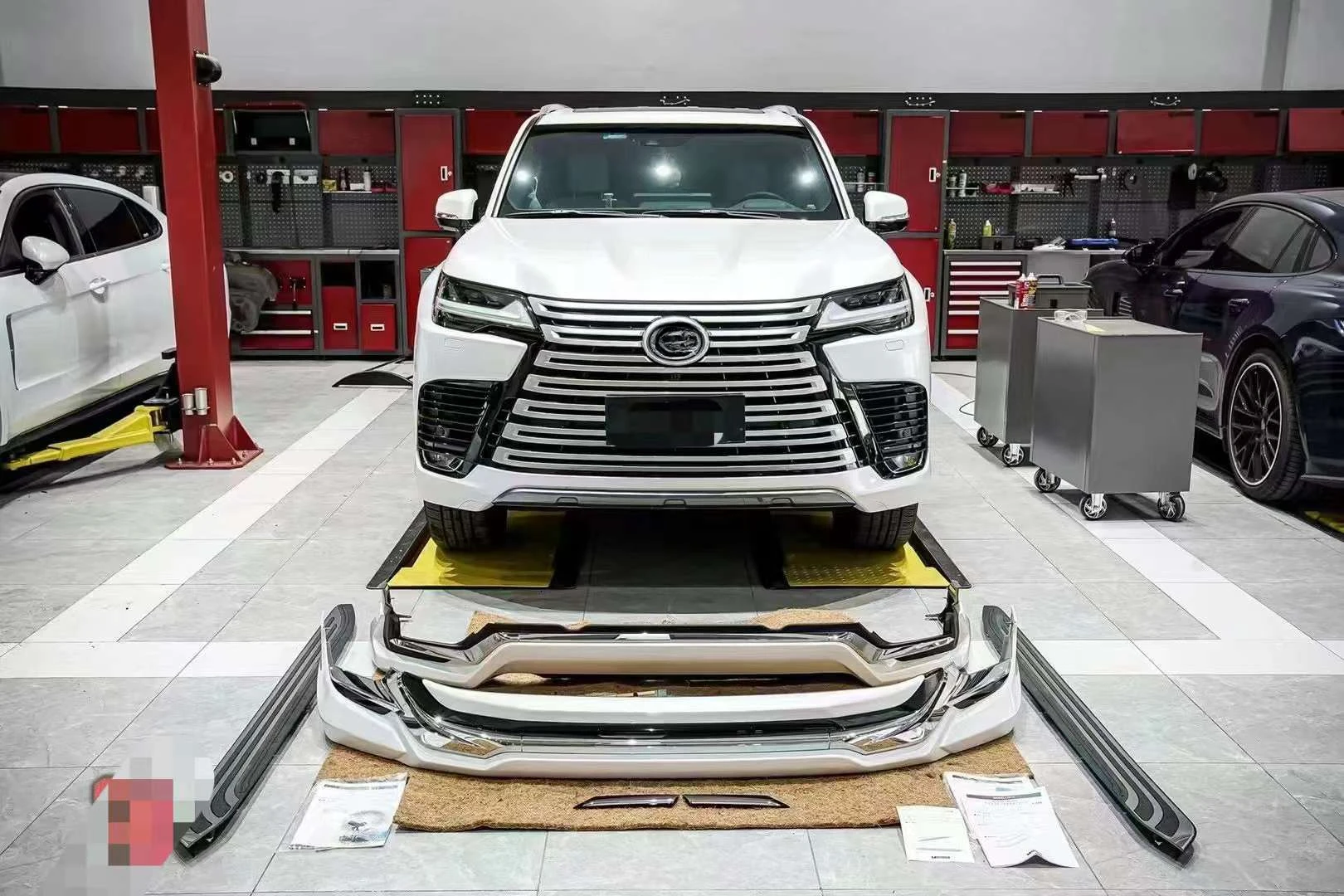 body-kits-for-Lexus-LX600-front-and-rear-surround-modified-Mona-Lisa ...