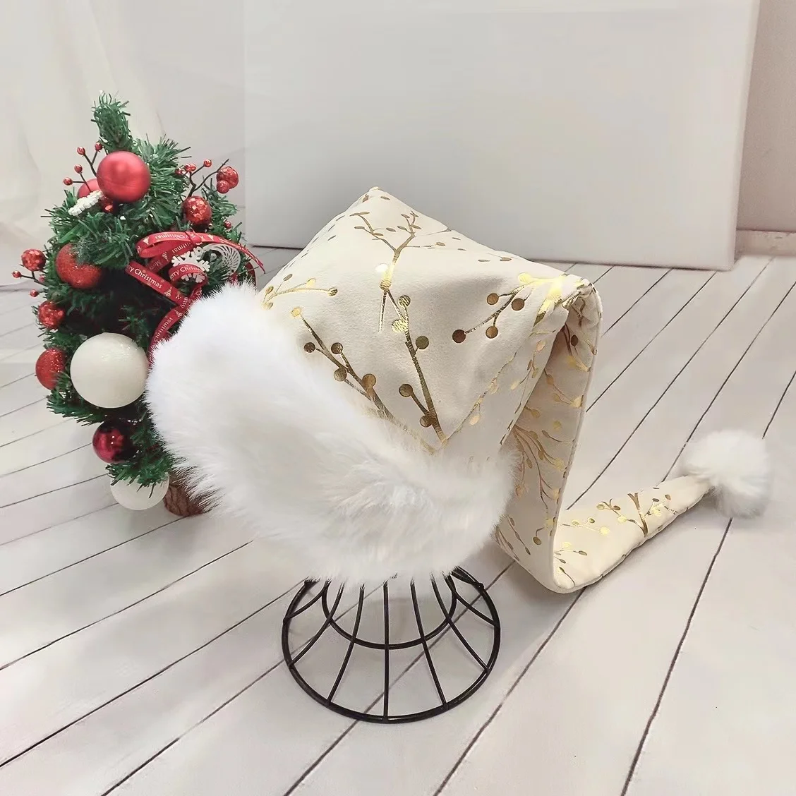 New-30X45CM-30x80cm-Gold-Christmas-Hat-Unisex-Comfort-Santa-Hat ...