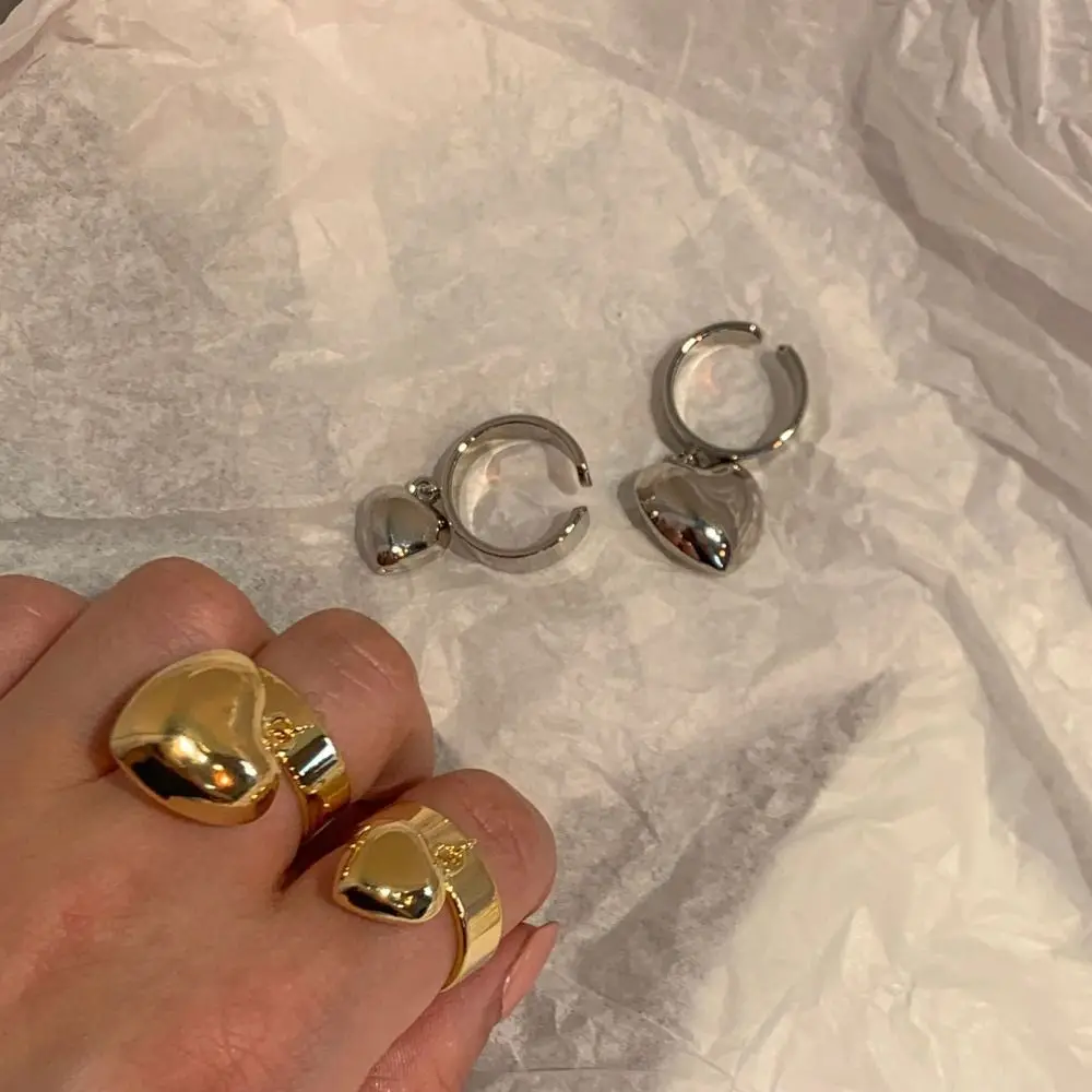 Korean-Heart-shaped-Pendant-Ring-Neutral-Hollow-Ring-Fashion-Finger ...