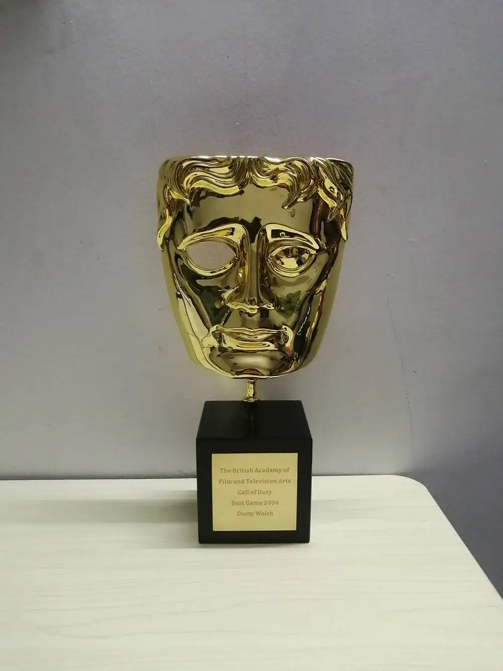 New-BAFTA-Awards-Metal-replica-BAFTA-Awards-Britsish-Academy-Film ...
