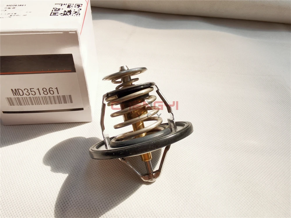 Thermostat-Kit-82-For-Mitsubishi-PAJERO-MONTERO-SPORT-V43-V73-K96-L200 ...