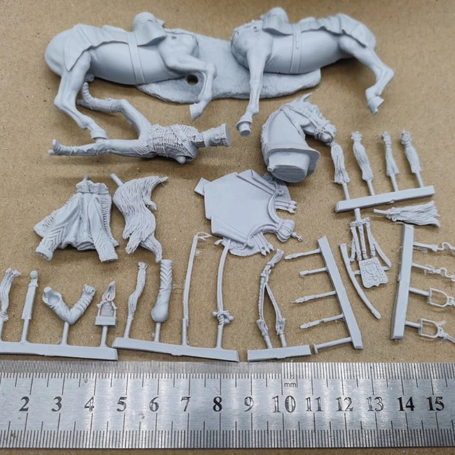 Resin Figure 1/24 Scale Model Kit Cavalry Captain Unpainted Unassembled ...