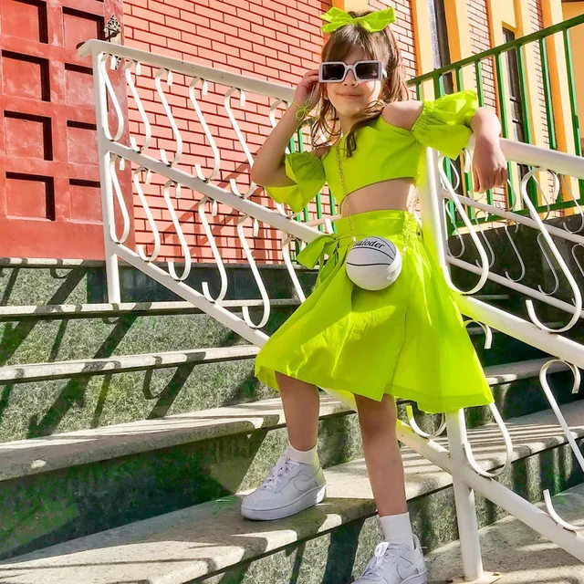 Neon Outfits For Girls