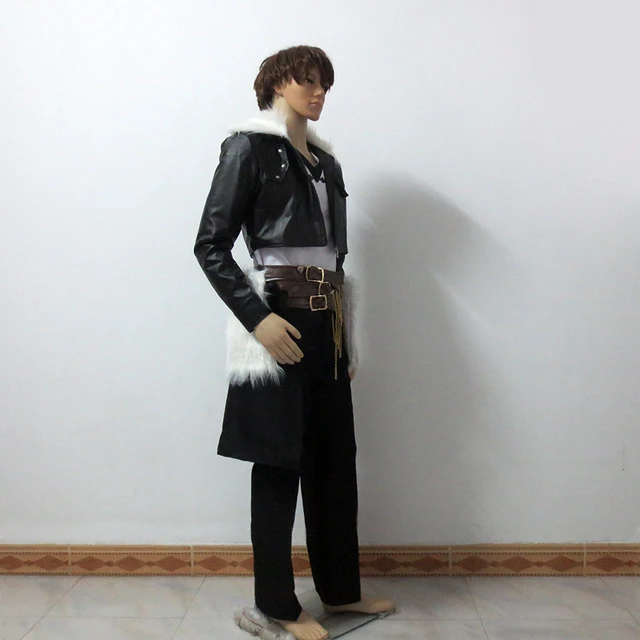 Squall Final Fantasy Cosplay