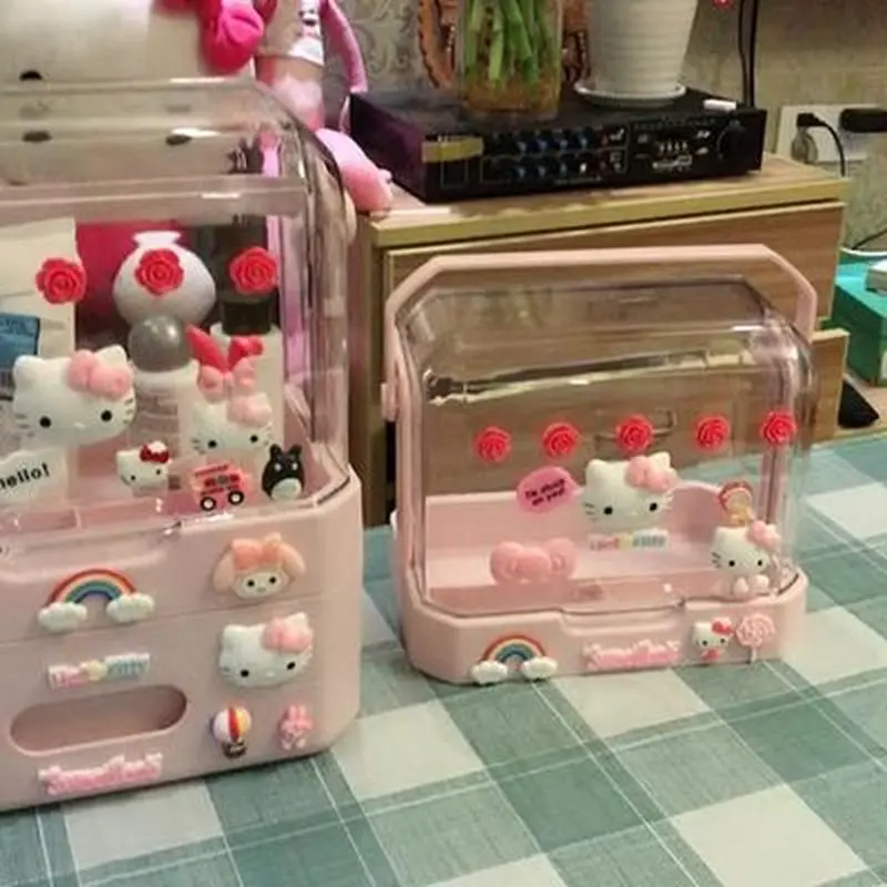 Hello Kitty Makeup Train Case
