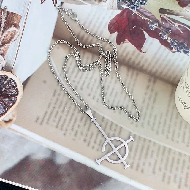 Ghost bc Nameless Ghoul Pendant Necklace Ghost Band Grucifix Papa ...