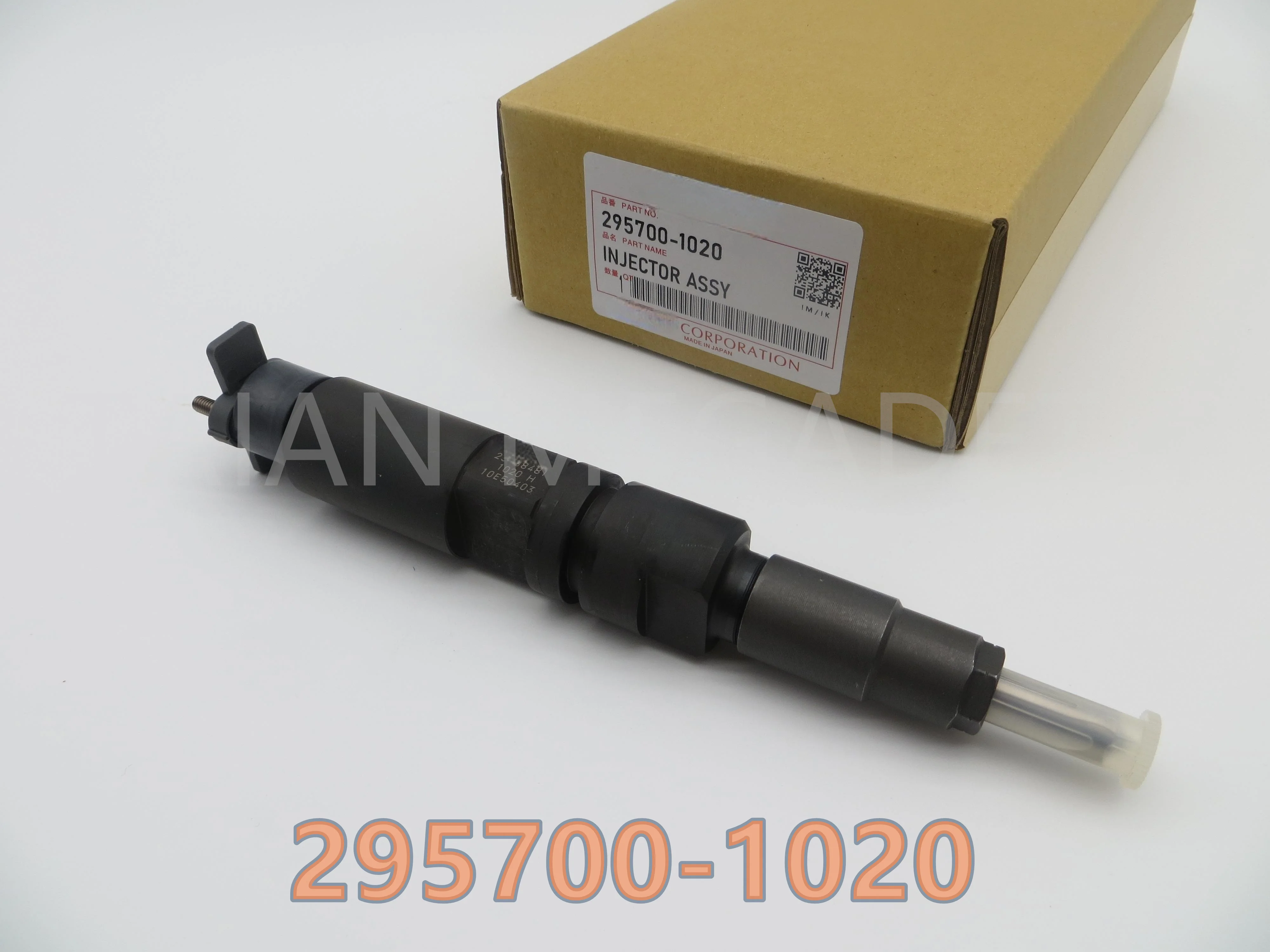 Genuine-New-Diesel-Fuel-Injector-295700-1020-23088481.jpg