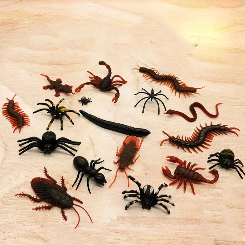 20Pcs-Halloween-Funny-Toys-Plastic-Cockroach-Housefly-Centipede ...