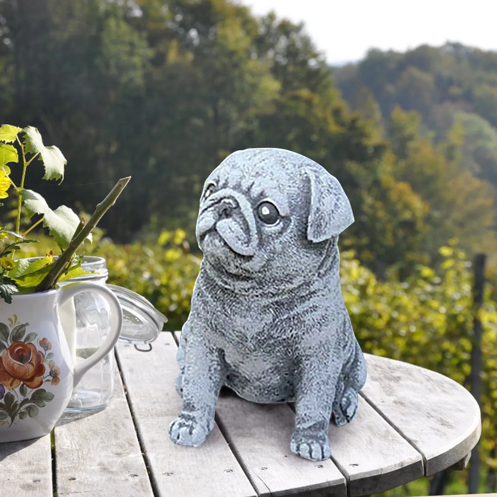 Pug Garden Resin Statue - giftzone