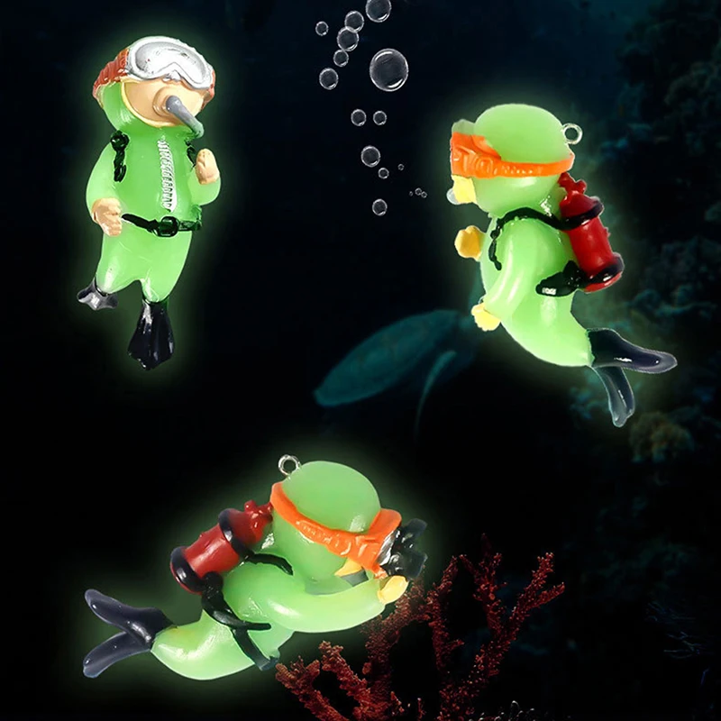 Luminous-Green-Mini-Diver-Kawaii-Simulated-Floating-Frogman-for ...