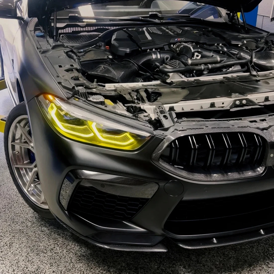 M8-Yellow-Angel-Eye-DRL-For-BMW-8-series-G14-G15-F91-F92-F93-M8-G16.jpg