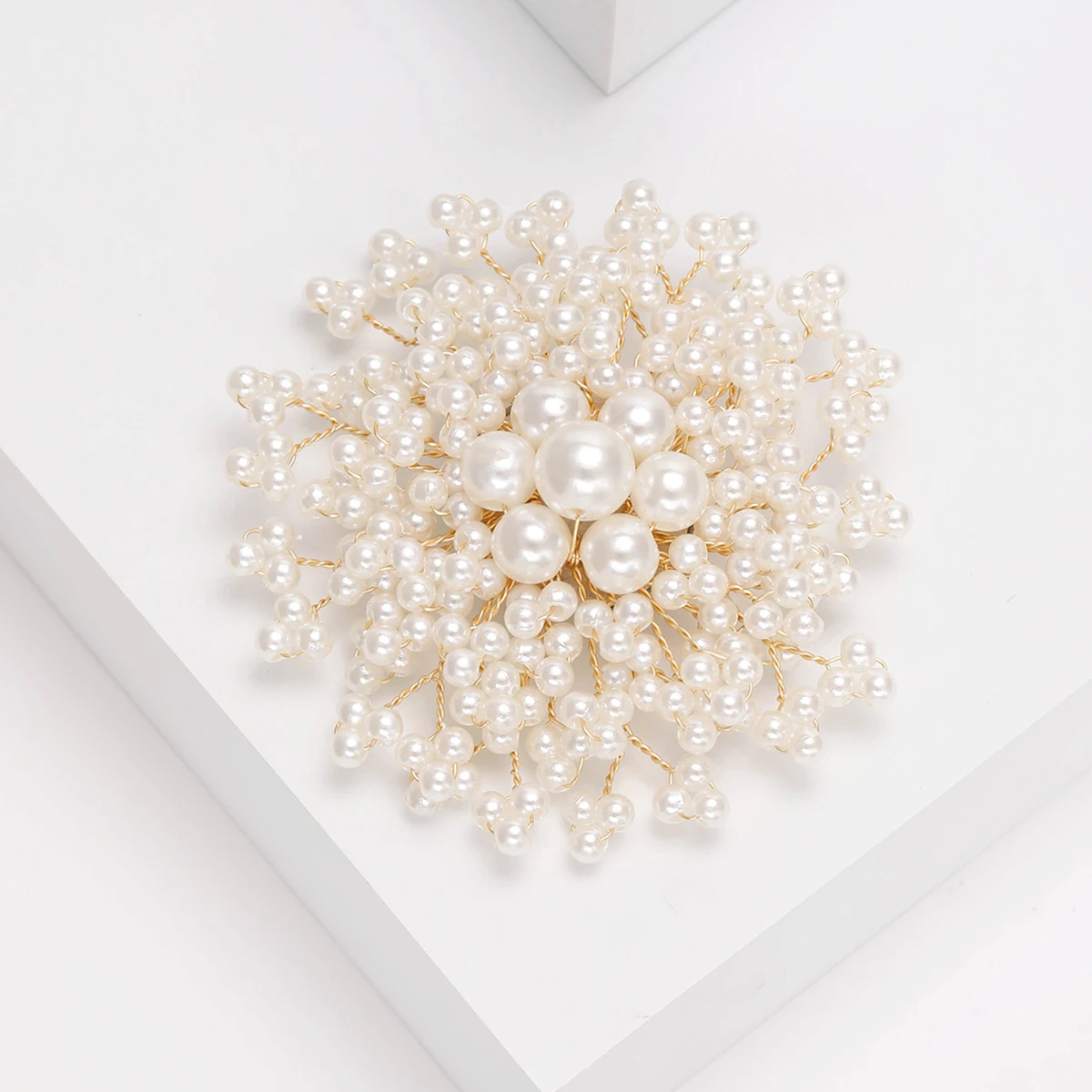 Vintage-Luxury-Handmade-Pearl-Flower-Brooch-Personality-Classical ...