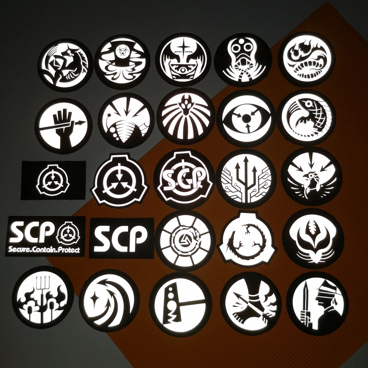 Reflect Light SCP Patches,light Reflecting Hook&loop Scp Badge for T ...