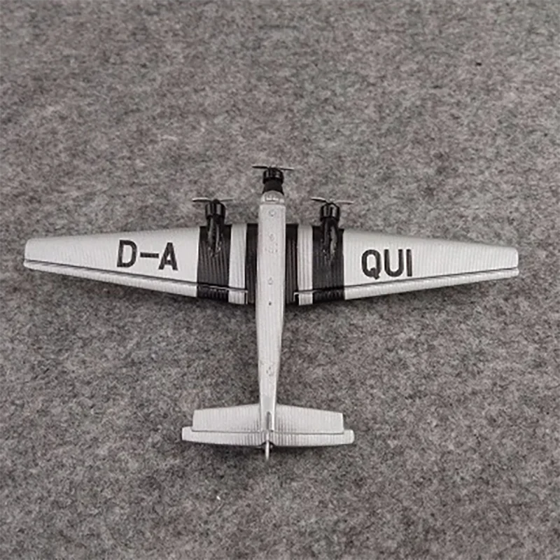 Scale 1/250 German Lufthansa Devil's Wings - Junker Ju52 Miniature ...