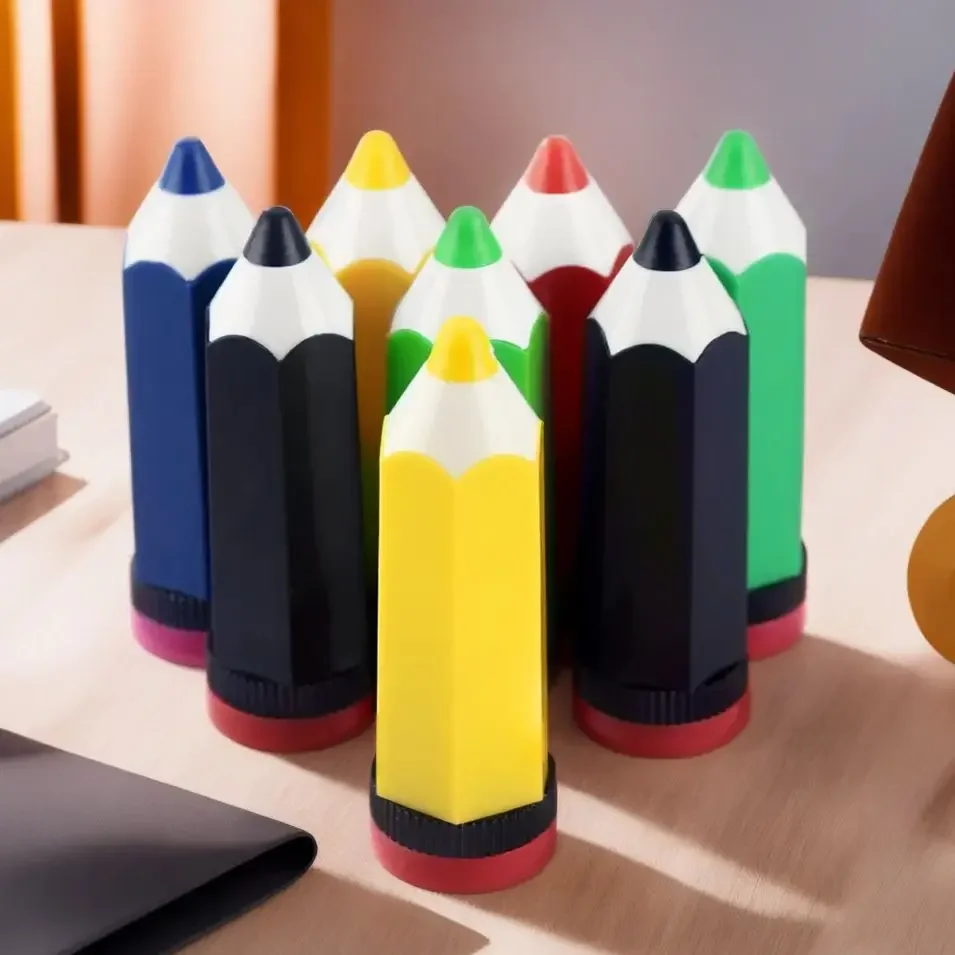 Creative-cartoon-pencil-shaped-single-hole-color-pencil-sharpener-558A.jpg
