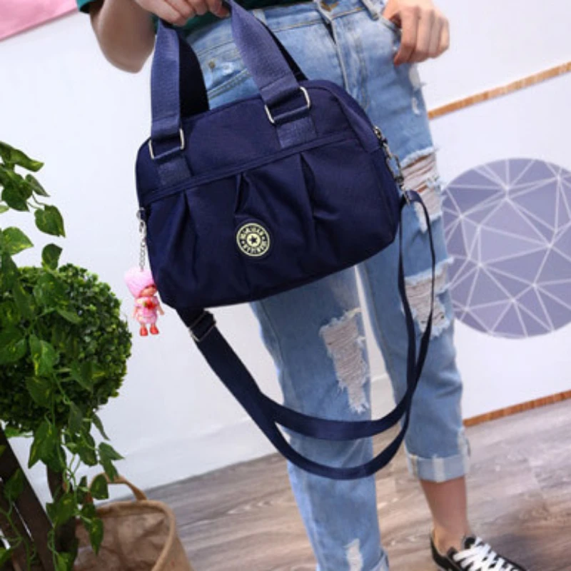 New-Fashionable-Flow-Large-Capacity-Casual-Lightweight-Handbag-Fashionable-Street-One-Shoulder ...
