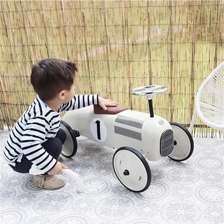Nordic-fashion-Cool-Metal-Bobby-Car-Children-s-walker-4-Wheels-Scooter ...