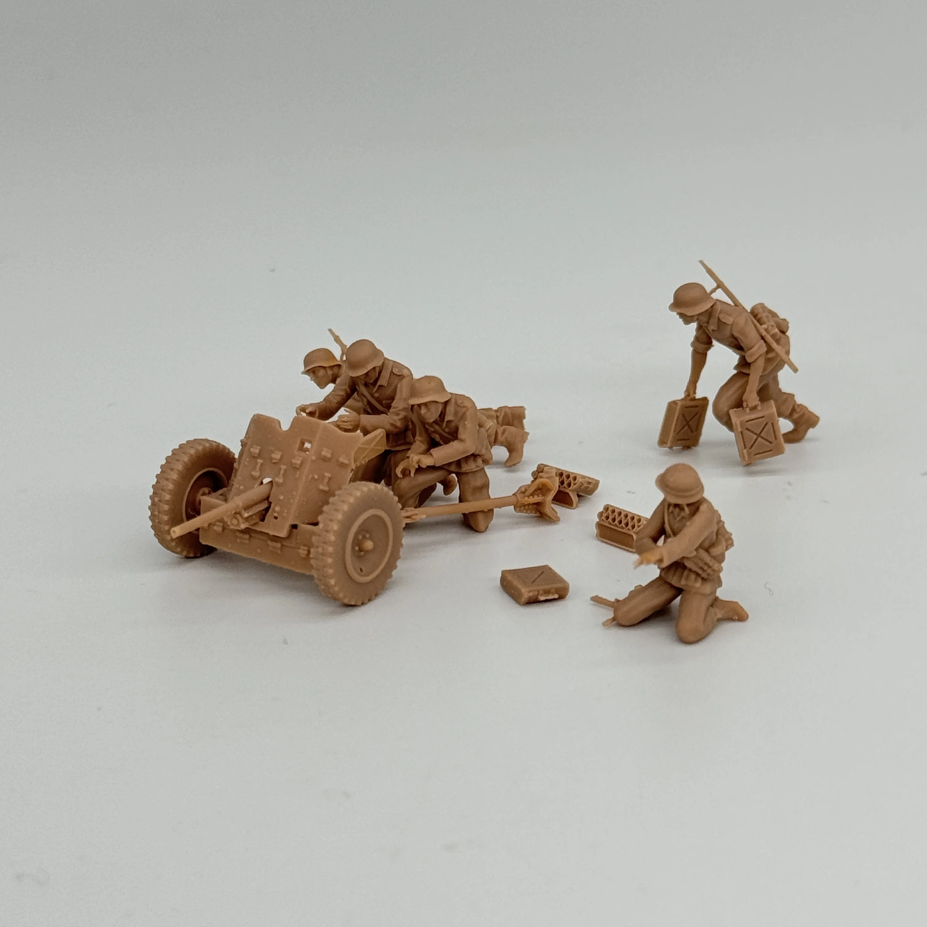 1/72 Scale Resin Model kit WW2 PaK 36 Anti Tank Gun with Crew Tabletop ...